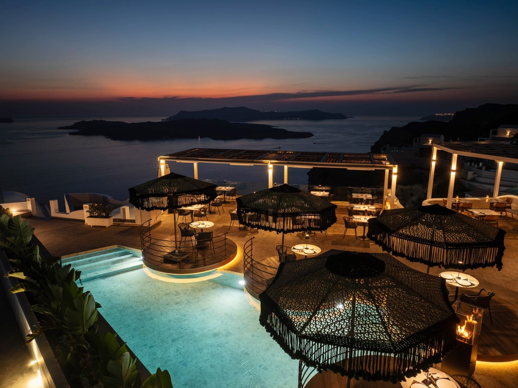 Caldera Views | The Caldera Restaurant | Dine in Awe